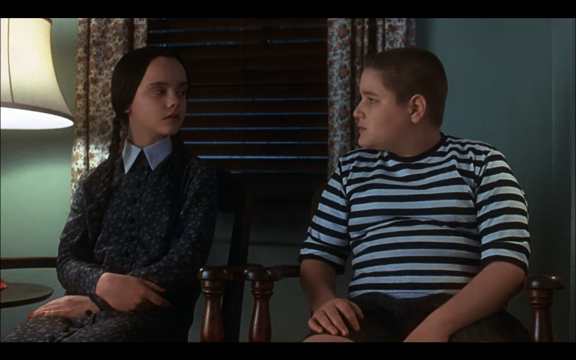 ADDAMS FAMILY VALUES 4k Ultra HD Review – Bad Habit Online